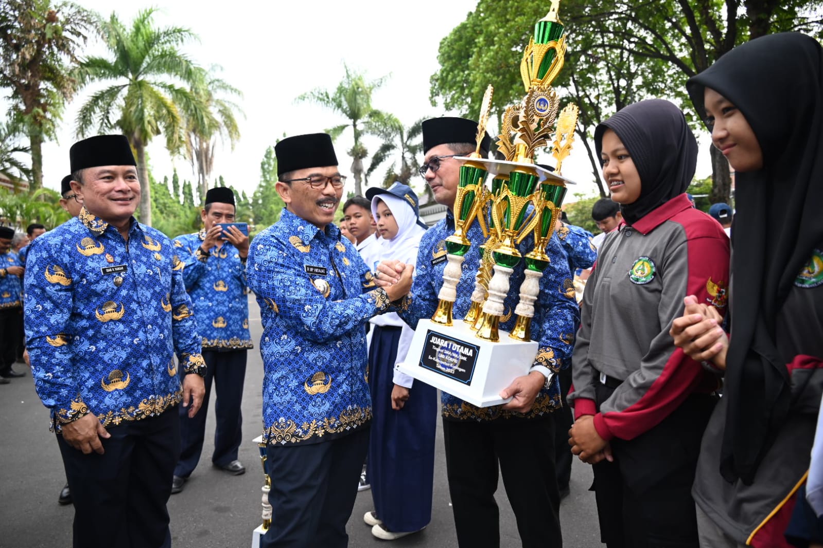 Lomba Baris Berbaris Indah HUT Korpri ke-52 Kuningan, 850 Pelajar Unjuk Disiplin dan Kreativitas ...
